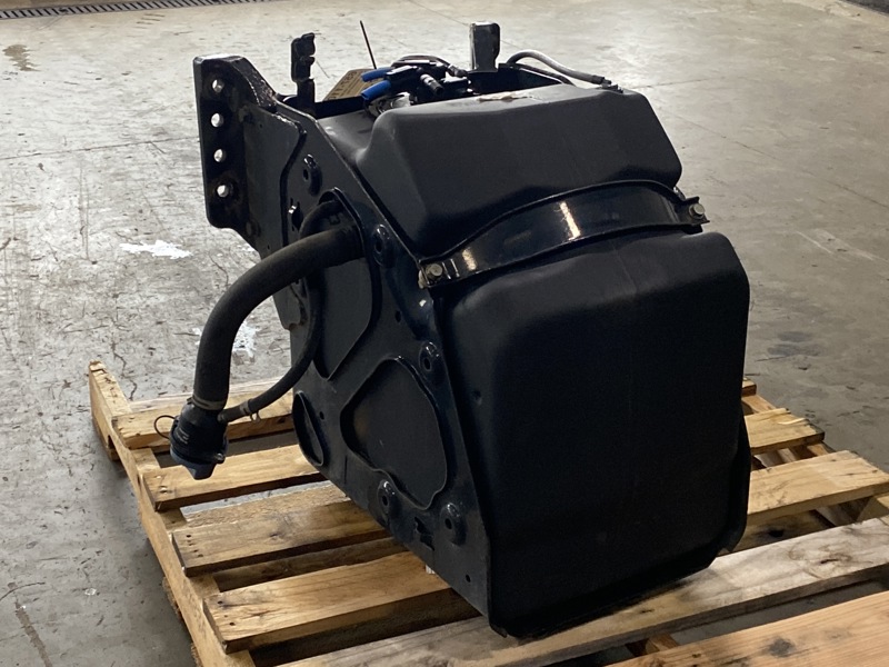 Used 2021 Freightliner Cascadia 126 DEF Tank for sale | Dorr Michigan ...